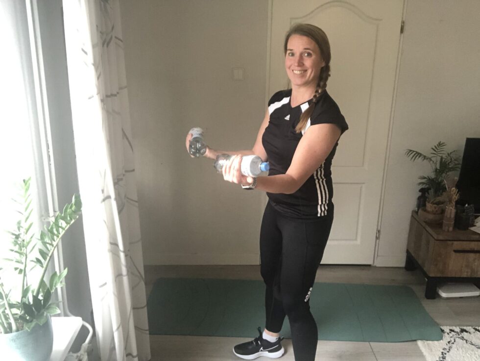 8 beste oefeningen voor armspieren - Beste oefeningen thuis